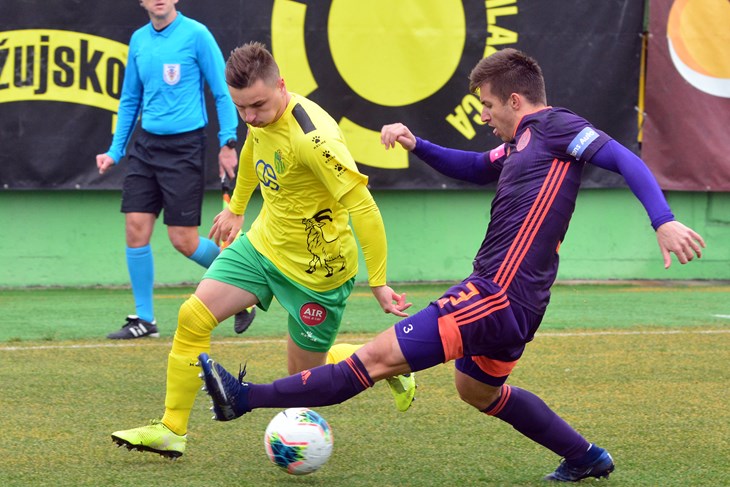 ARENA CUP: Pulski prvoligaš poražen od Lokomotive u susretu za treće ... ARENA CUP: Pulski prvoligaš poražen od Lokomotive u susretu za treće ...